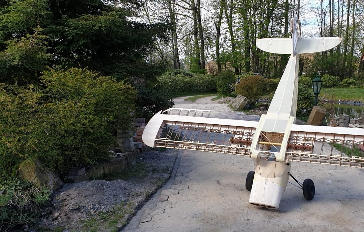 fun-modellbau, Lasercut Holzbaukästen, RC, lasercut kits, scale zubehör ...